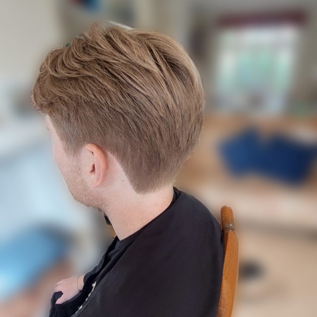 AJ Styling | Mobile Hairdresser South West London | Mobile Stylist